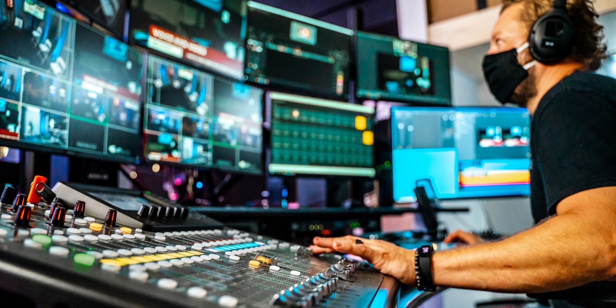 Live Streaming | Voice & Video Rentals